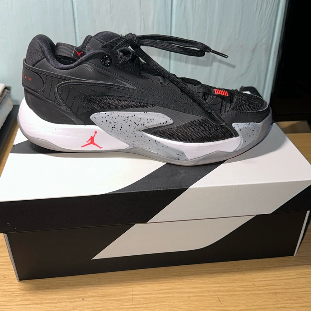 Jordan Luka 2 “Bred” - Gem